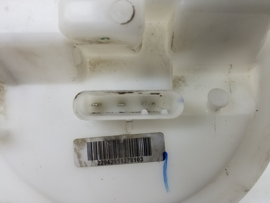 Used Mercedes Benz GLK-Class Fuel pump in the tank A2044702294