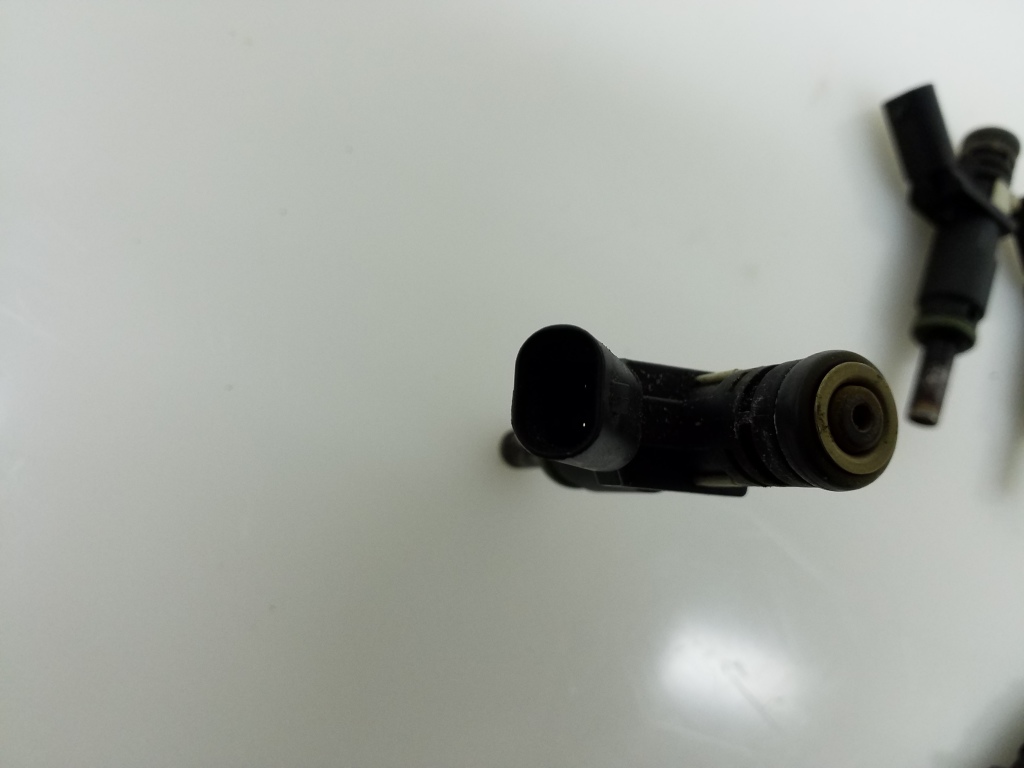 Used Mercedes Benz GLK-Class Fuel injector A2720780249