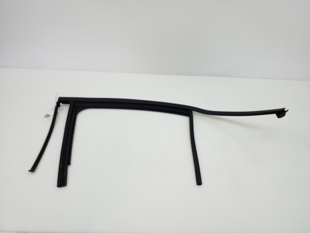 Used Mercedes Benz A-Class Other detail of the rear side door A1767351100