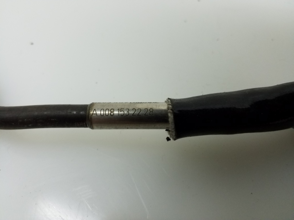 Used Mercedes Benz E-Class Muffler temperature sensor A0081532228