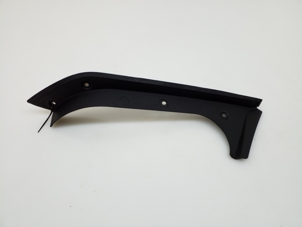 Kasutatud Mercedes Benz E-Class Muu detail pagasiruumi sisemuses ...