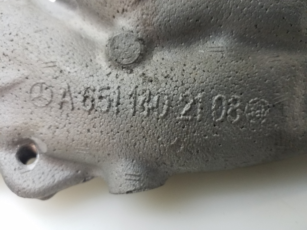 Used Mercedes Benz E-Class EGR valve pipe A6511402108