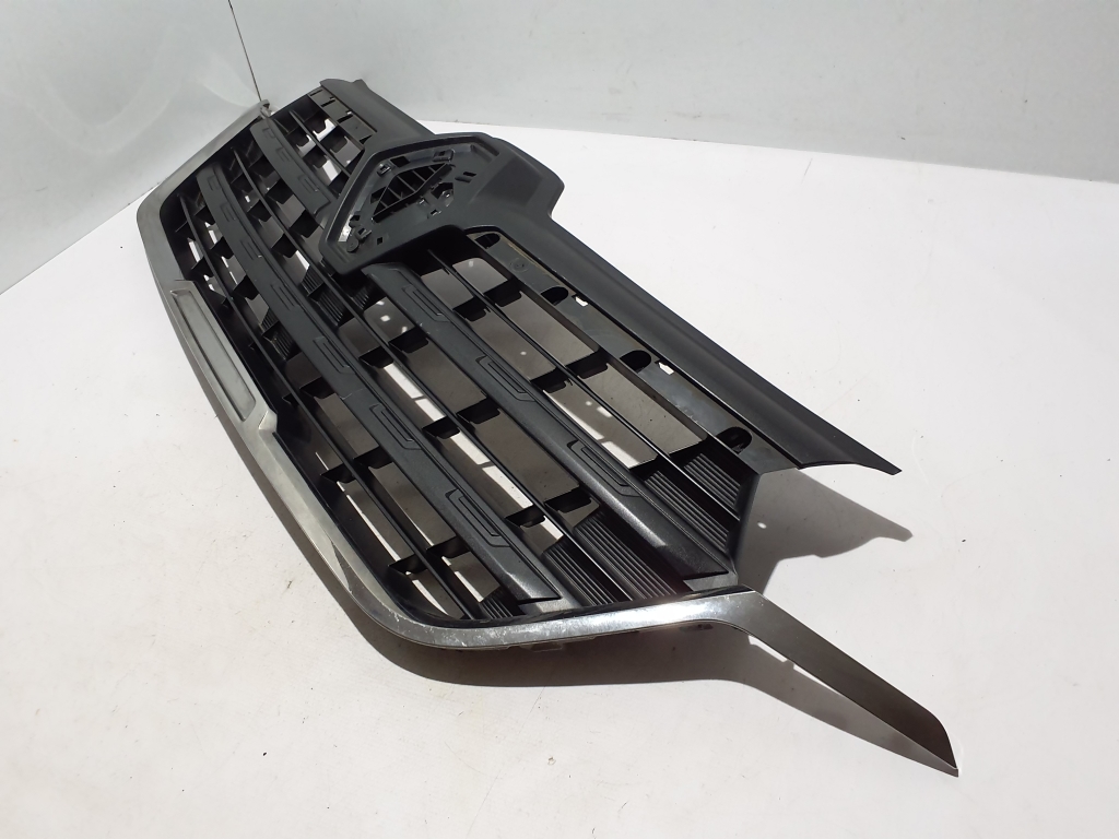 Used RENAULT Trafic Front grille 623102024R