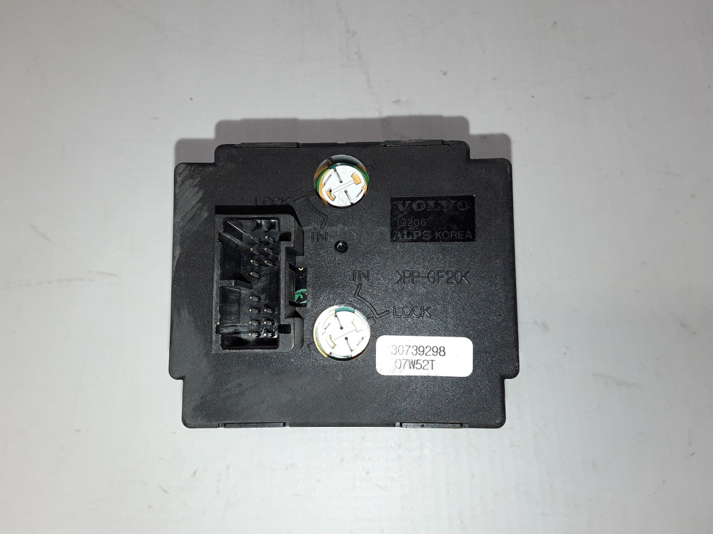 Naudotas VOLVO S40 Jungiklis šviesų įjungimo 30739298