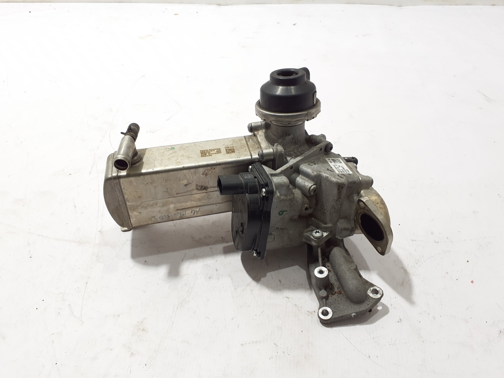 Used AUDI A4 EGR valve cooler 059131511DE