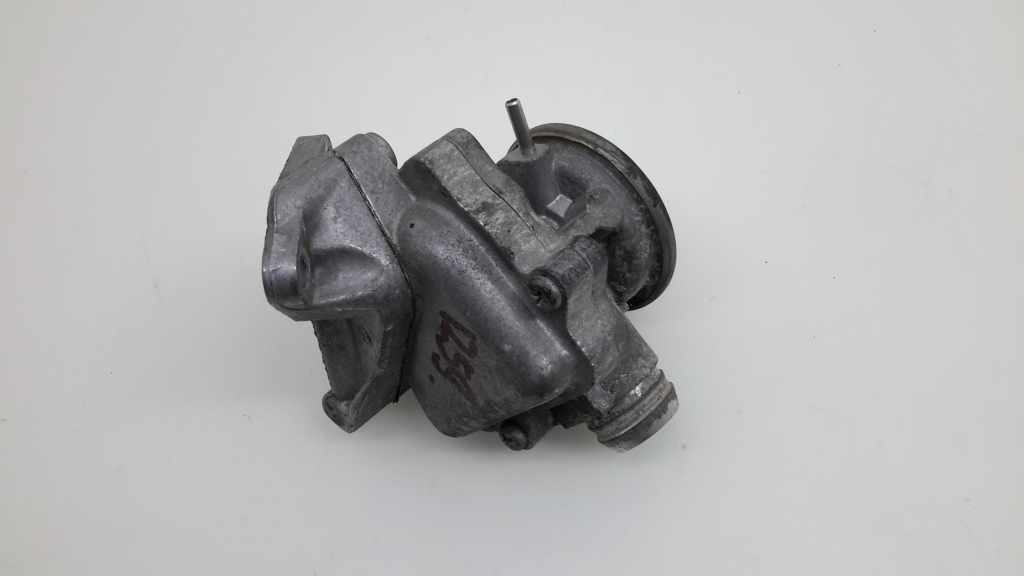 Used Mercedes Benz ML-Class EGR valve A0021407460