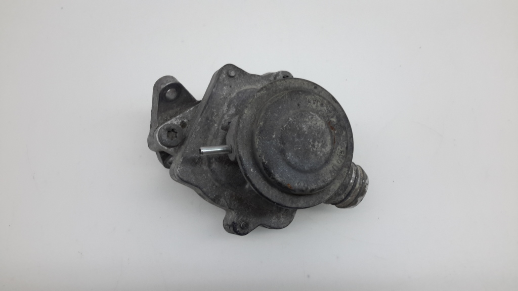 Used Mercedes Benz ML-Class EGR valve A0021407460