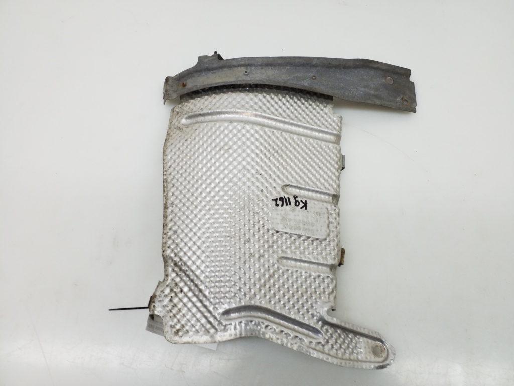 Used Mercedes Benz E-Class Muffler protection A2076800122