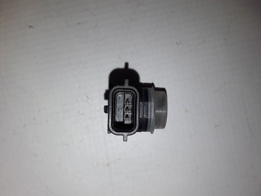 Used RENAULT Megane Front parking sensor 284429097R