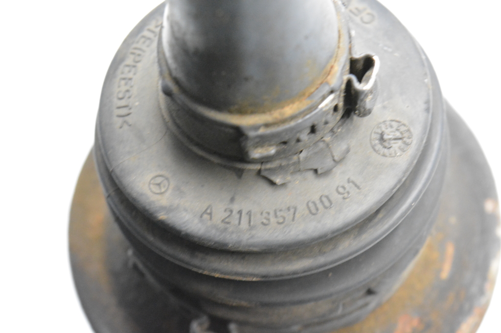 Used Mercedes Benz E-Class Rear axle and its details A2113570091