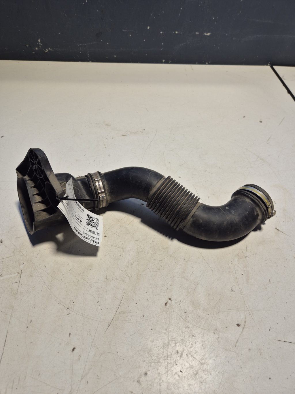 Naudotas FIAT Panda Oro paėmimo žarna 52109537