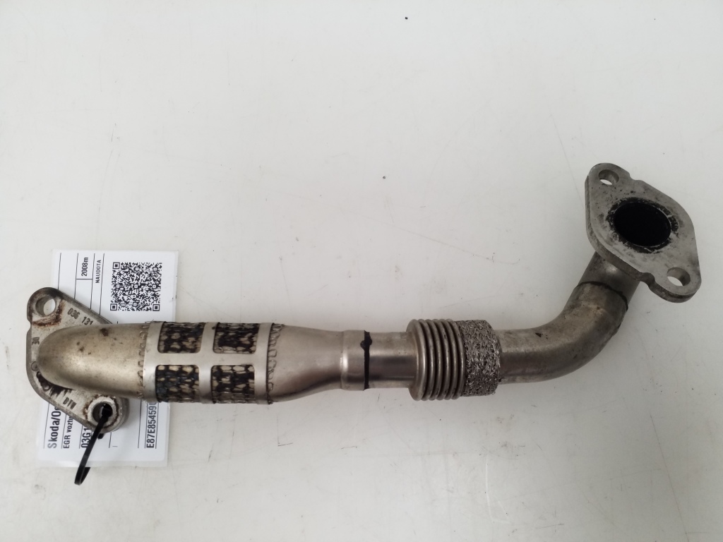 Used Skoda Octavia EGR valve pipe 03G131521