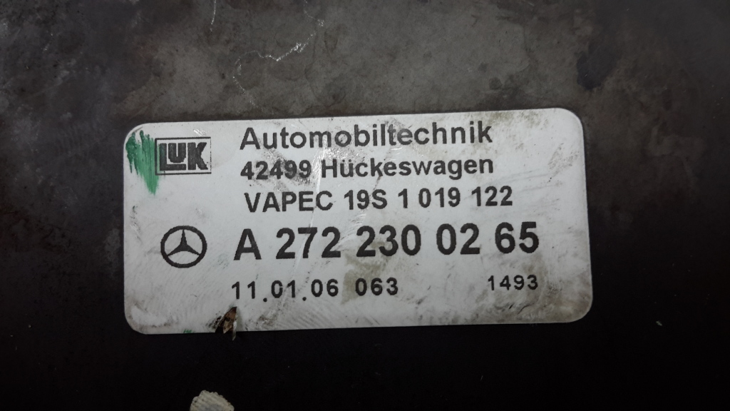 Used Mercedes Benz SLK-Class Vacuum pump A2722300265