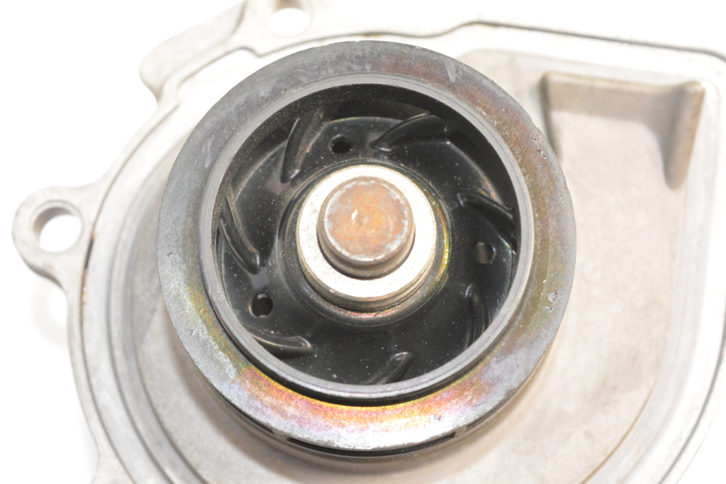 Used Opel Astra Water pump 24405896