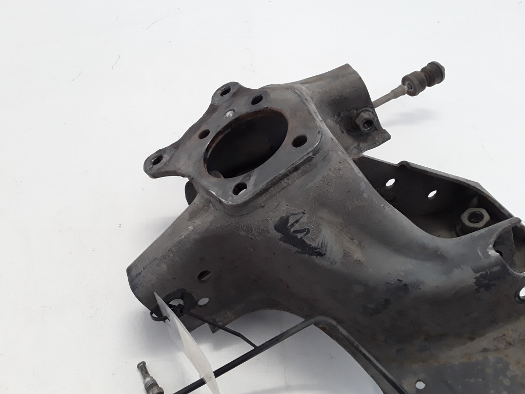 Naudotas VOLVO XC60 Galinės stebulės kelmas be guolio 31406318