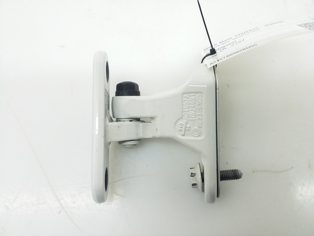 Used Mercedes Benz A-Class Front door top hinge A2467201237