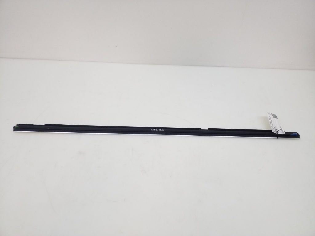 Used Mercedes Benz A-Class Rear side door strip to glass outer A1767350182