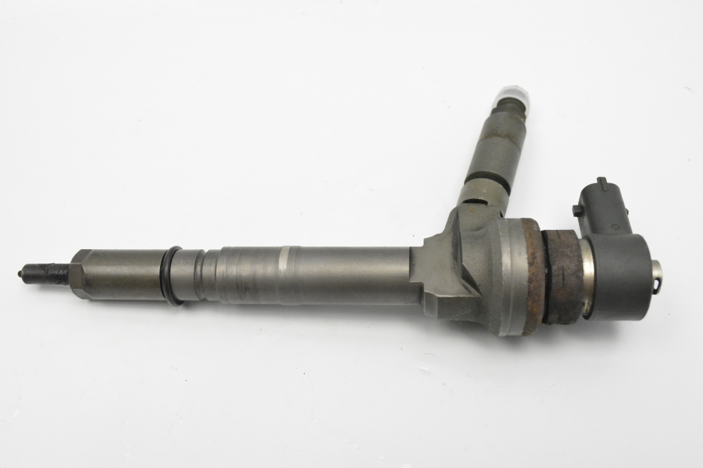 Used Opel Astra Fuel injector 0445110175