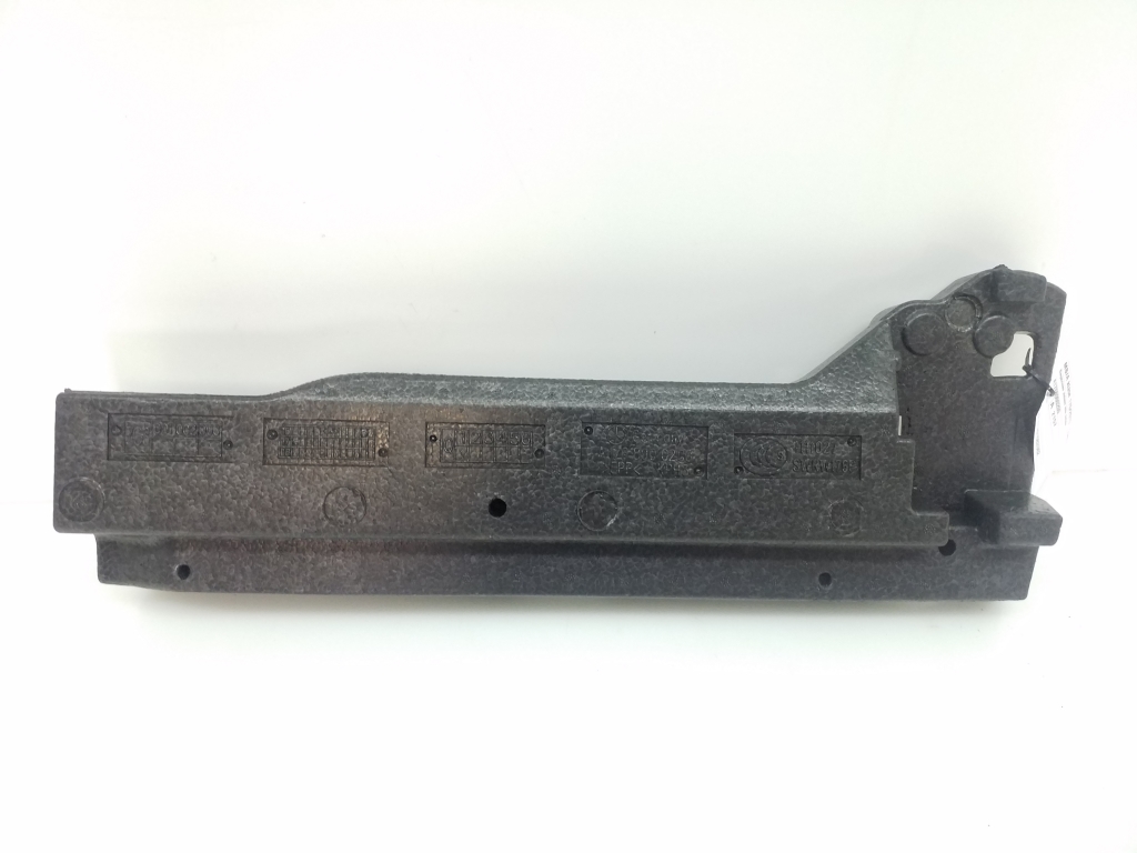 Naudotas Mercedes Benz A-Class Bagažinės vidaus kita detalė A1768900200