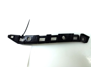 Naudotas Mercedes Benz A-Class Galinio bamperio laikiklis A1768850121