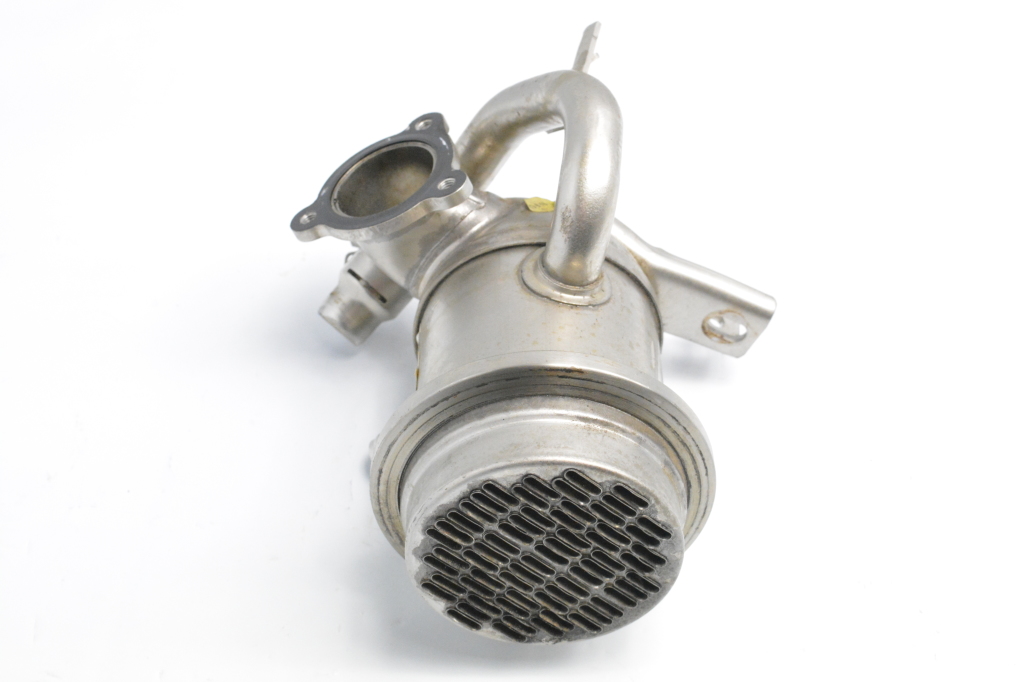 Used Volkswagen Polo EGR valve cooler 04L131512D