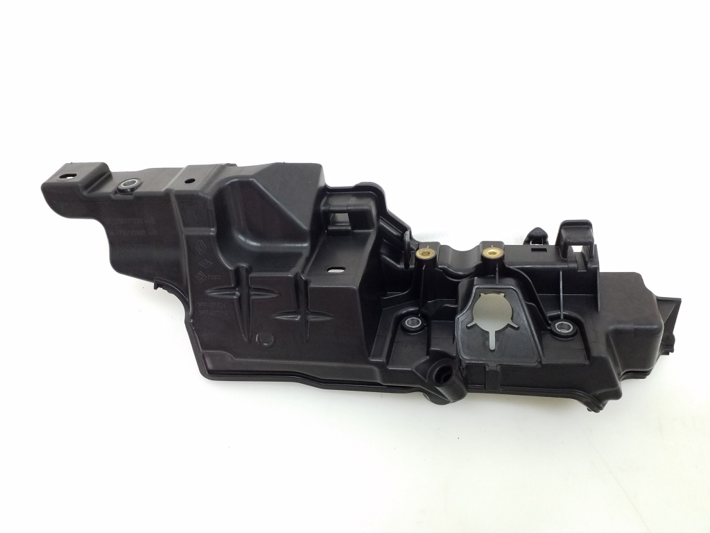 Naudotas Mercedes Benz A-Class Variklio kita detalė A6070740147