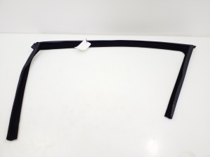 Naudotas Mercedes Benz S-Class Galinių šoninių durų vyris viršutinis ...