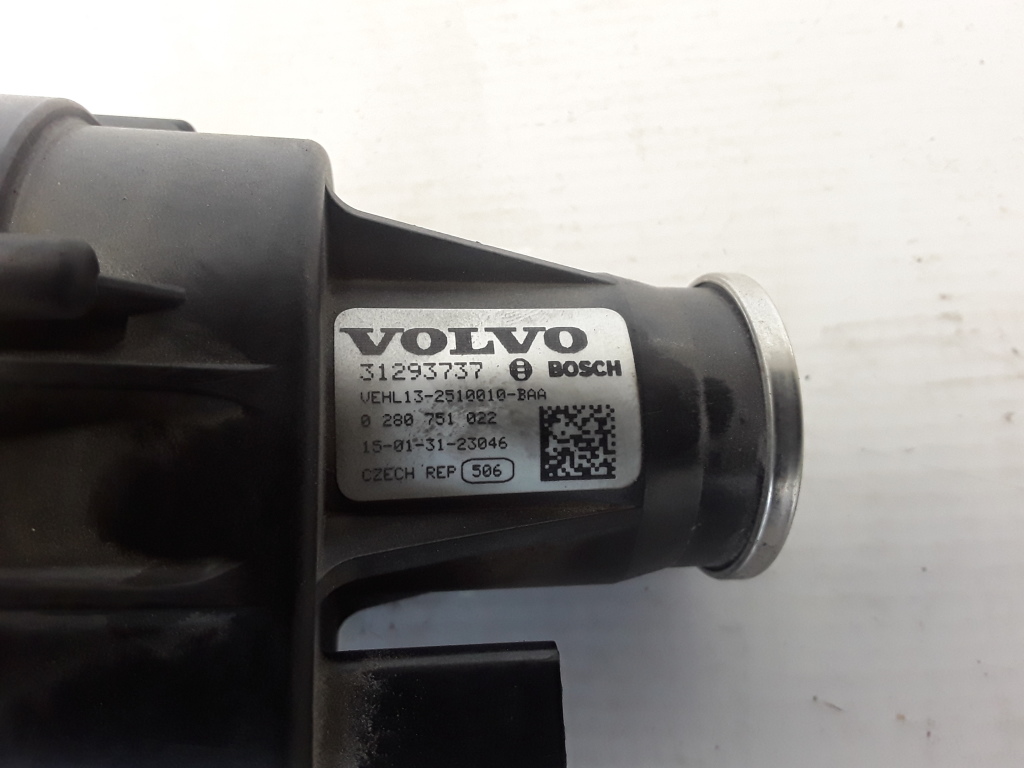 Used VOLVO XC90 Intake manifold valve motor 31293737