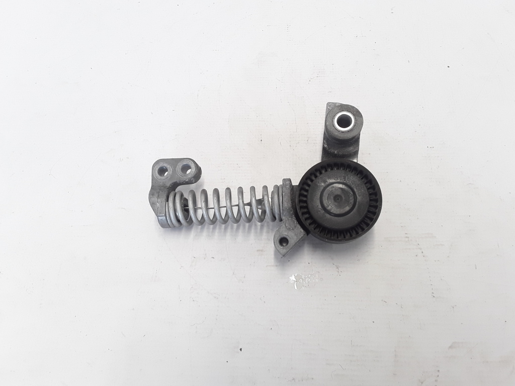 Used VOLVO XC60 Generator tensioner 31339945