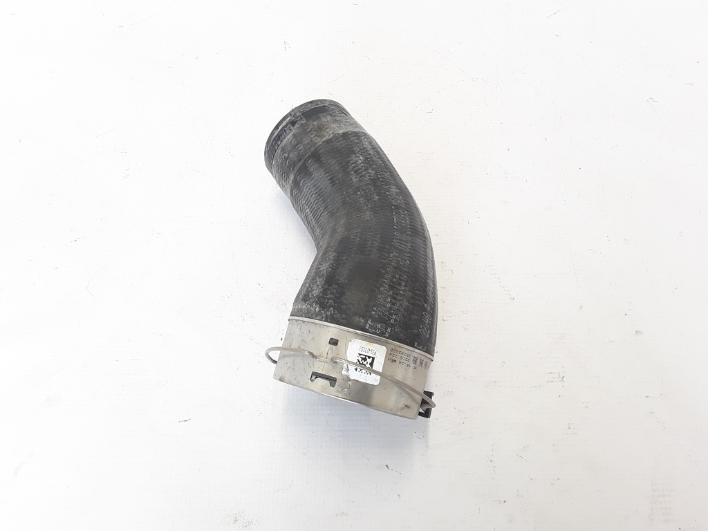 Used VOLVO XC60 Intercooler hose 31338545