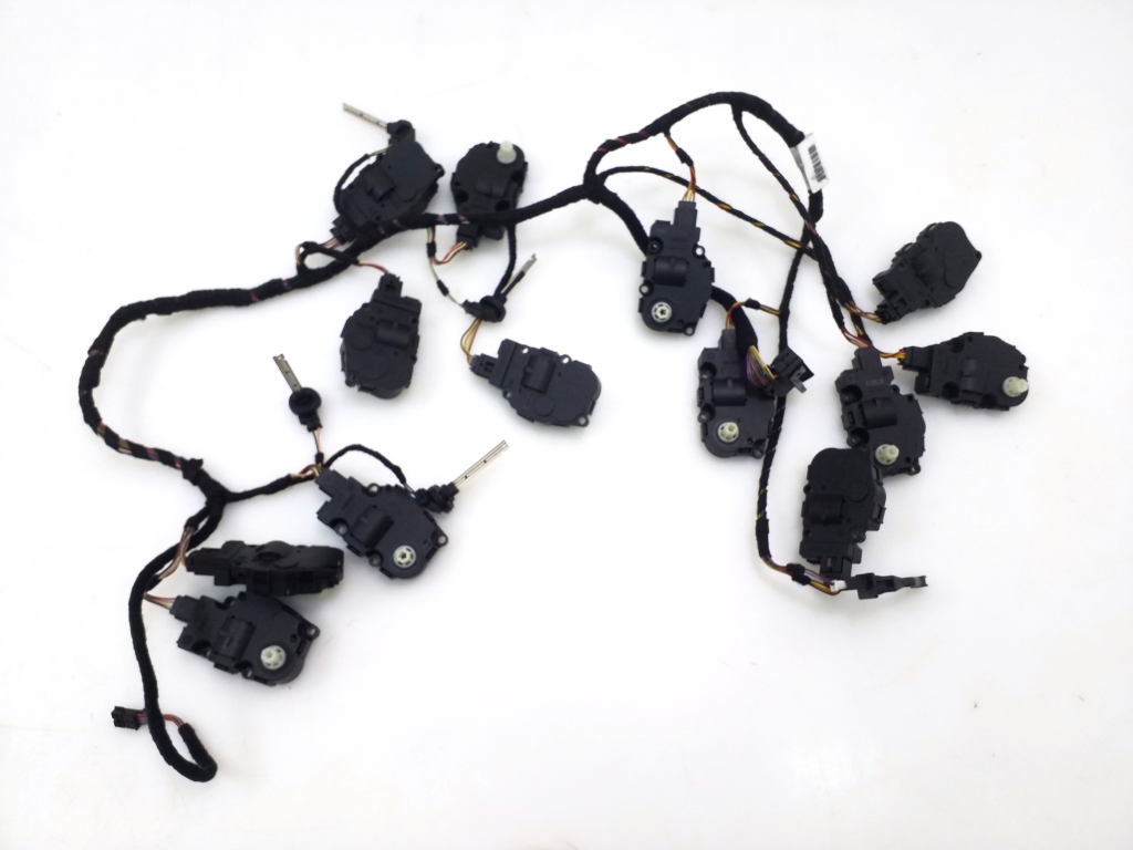 Used Mercedes Benz S-Class Interior shoulder valve motor A2218200042