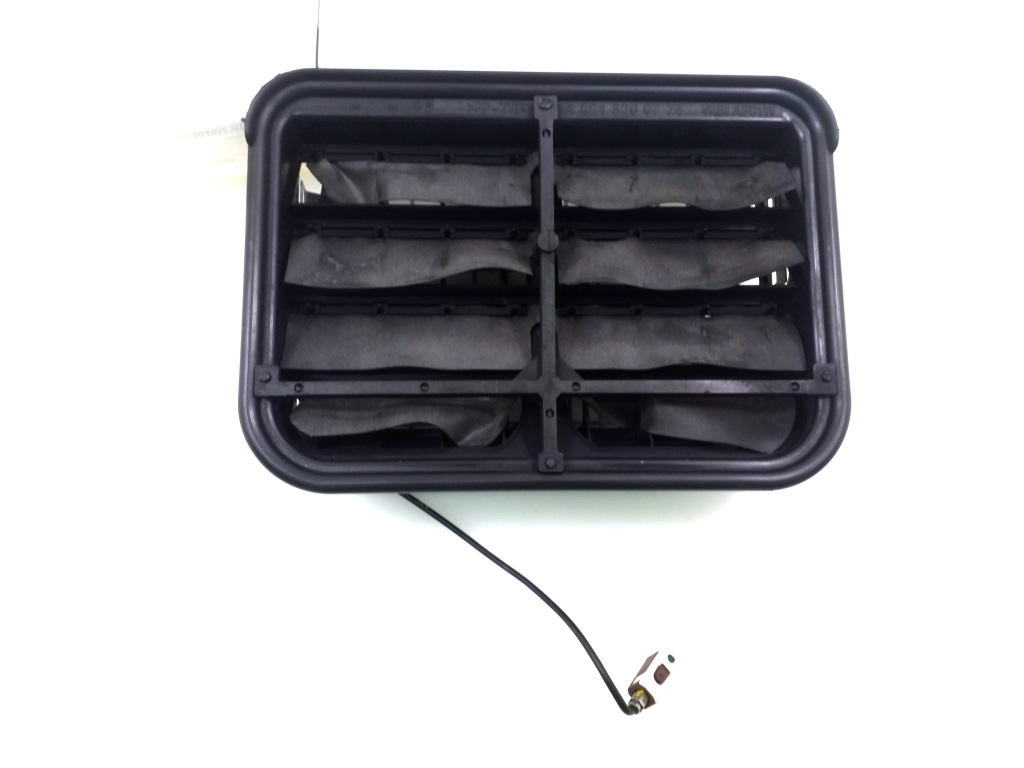 Used Mercedes Benz S-Class Rear wing ventilation grille A2218200775