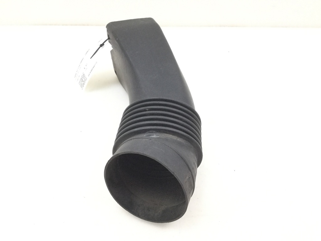 Used BMW X5 Air intake hose 7785736