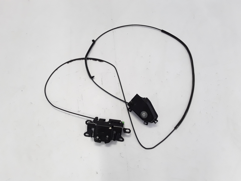 Used VOLVO C70 Trunk lid lock 30784739