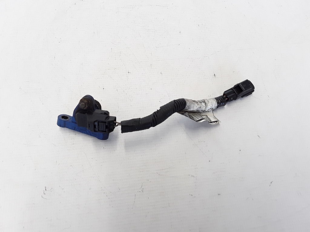 Used VOLVO C70 Shaft position sensor 31331765