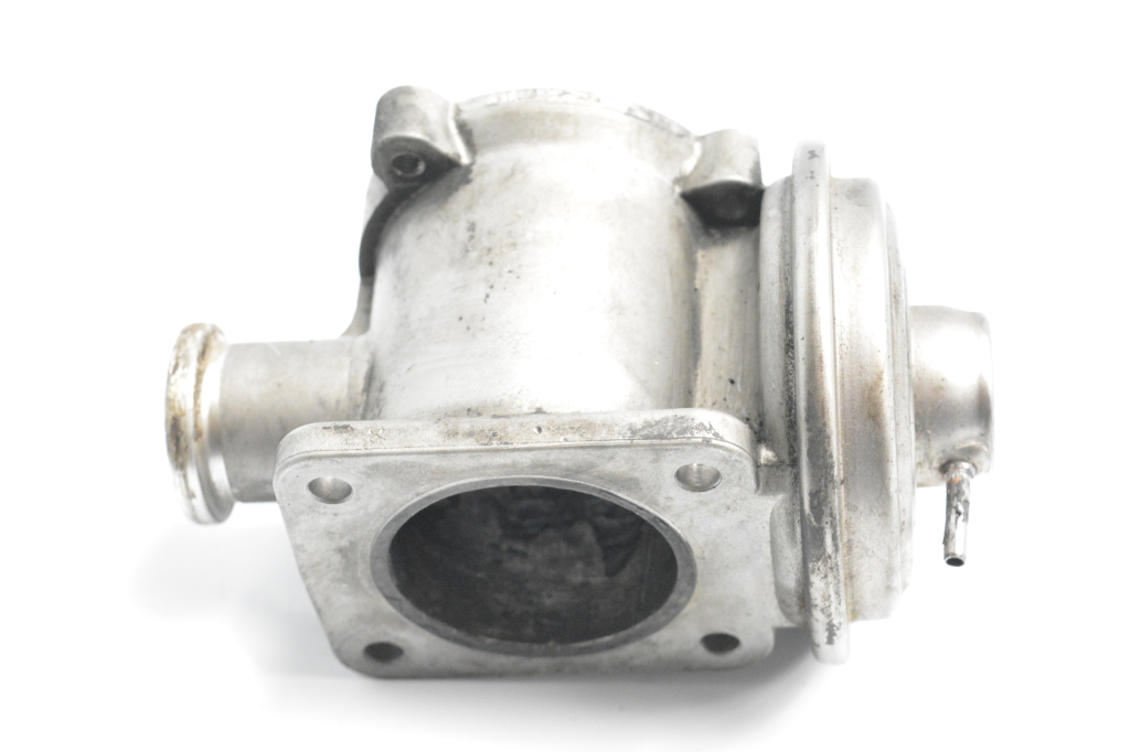 Used BMW 5 SERIES EGR valve 7804380
